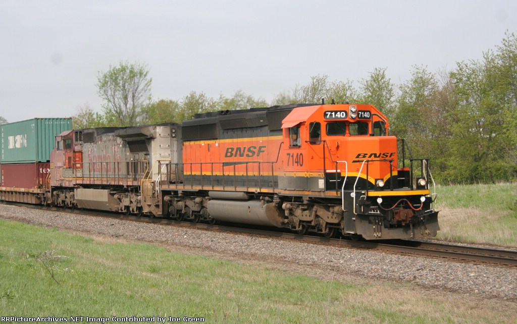 BNSF 7140